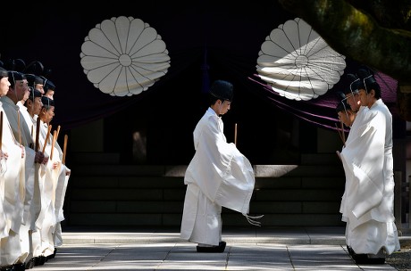 Shinto Priest Bows After Attending Purification Editorial Stock Photo ...