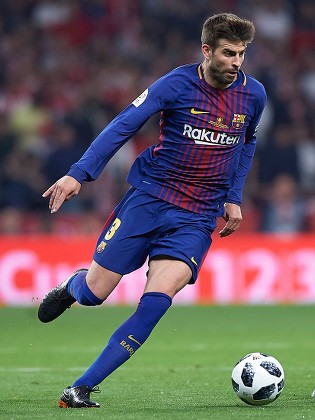 Gerard Pique Fc Barcelona Runs Ball Editorial Stock Photo - Stock Image ...