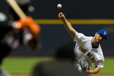 Milwaukee Brewers Relief Pitcher Jacob Barnes Editorial Stock Photo ...