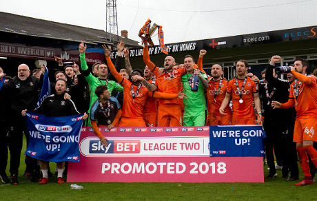 Luton Town Celebrate Promotion League One Editorial Stock Photo - Stock ...