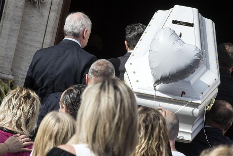 Coffin Pamela Mastropietro During Funeral Rome Editorial Stock Photo ...