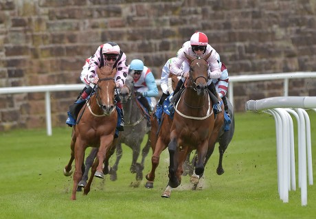 Horse Racing from Chester, UK - 09 May 2018 Stock Pictures, Editorial ...