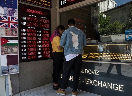 People Exchange Money Currency Exchange Office Editorial Stock Photo ...