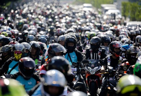 imágenes de Motorcycle riders' travel in motorcade though Manila to ...