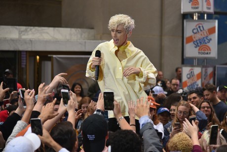 Troye Sivan Performs On Nbcs Today Editorial Stock Photo - Stock Image ...