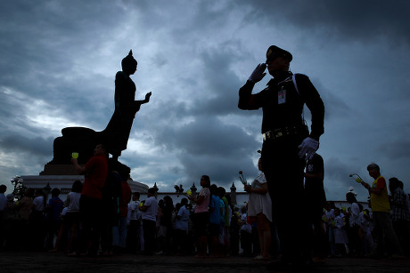 Thai Policeman R Salutes High Rank Editorial Stock Photo - Stock Image ...