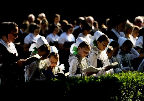 Catholic Sorbs Their Traditional Costumes Take Editorial Stock Photo ...