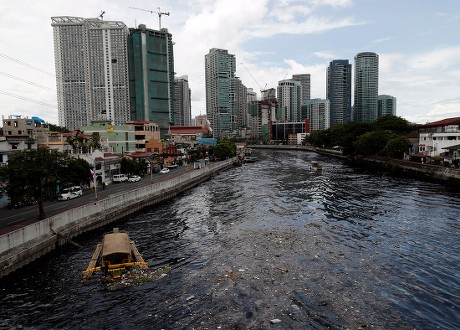 Aview Polluted Water Pasig River Backdrop Editorial Stock Photo - Stock ...
