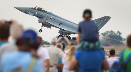 Spectators Look On Eurofighter Eurofighter Typhoon Editorial Stock ...
