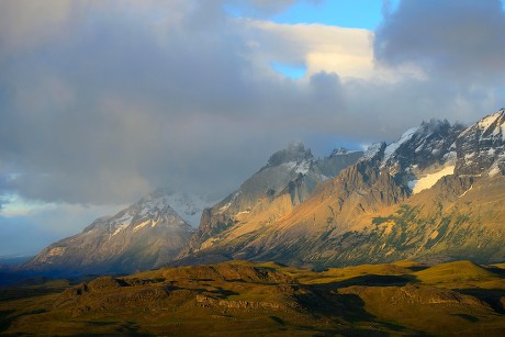 250 Cuernos Stock Pictures, Editorial Images and Stock Photos ...