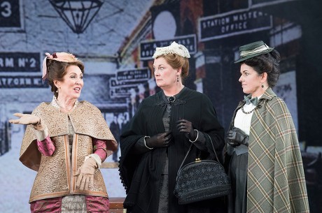 Mary Dunleavy Alice Ford Yvonne Howard Editorial Stock Photo - Stock ...
