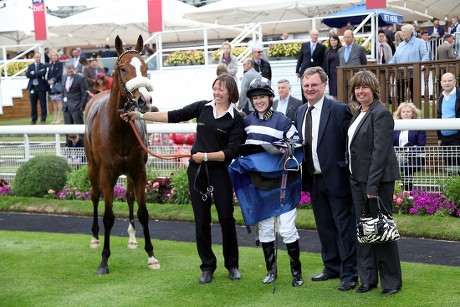 Miss Sophie Dods Celebrates Winning Queen Editorial Stock Photo - Stock ...