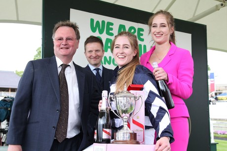 Miss Sophie Dods Celebrates Winning Queen Editorial Stock Photo - Stock ...