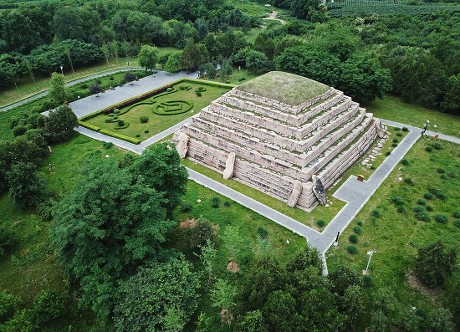 The Gaogouli Mausoleum, Ji'an, Jilin Province, China - 27 Jun 2018 ...