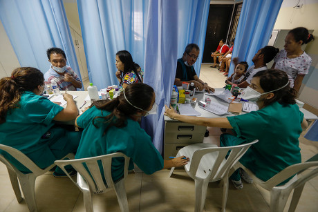 250 Filipino patients Stock Pictures, Editorial Images and Stock Photos ...