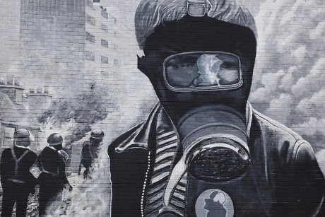 Mural Ira Resistance Political Mural Bogside Editorial Stock Photo ...