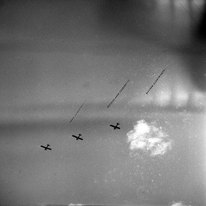 Three Airplanes Banner Fly Synchronously Advertising Editorial Stock ...