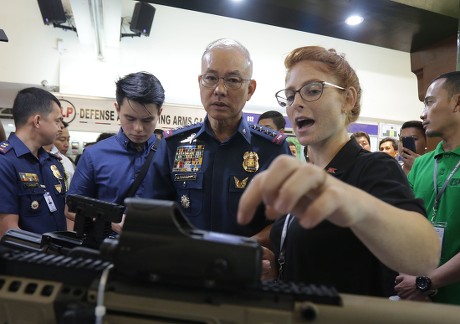Filipino Aims Assault Rifle Displayed Sale Editorial Stock Photo ...