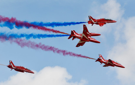 Raf Red Arrows Bae Systems Hawk Editorial Stock Photo - Stock Image | Shutterstock