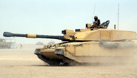 37 Challenger 2 tanks Stock Pictures, Editorial Images and Stock Photos ...