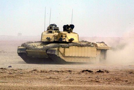 37 Challenger 2 tanks Stock Pictures, Editorial Images and Stock Photos ...