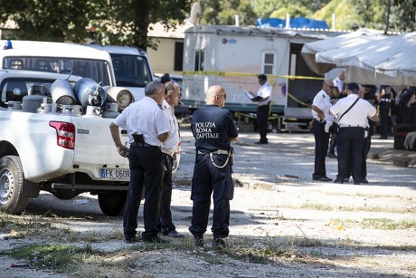 __COUNT__ Police starts clearing of gypsy camp in Rome, Italy - 26 Jul ...