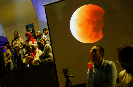 Iranian Women Watch Total Lunar Eclipse Editorial Stock Photo - Stock ...