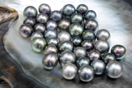 Tahitian Black Pearls, Rarotonga, Cook Islands - 30 Dec 2017 Stock ...