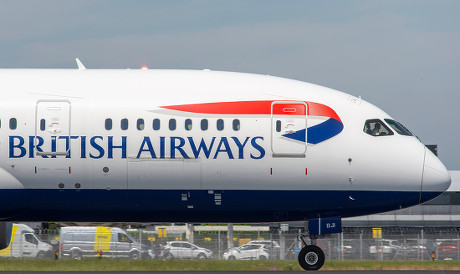 British Airways Passenger Plane Landing Editorial Stock Photo - Stock ...