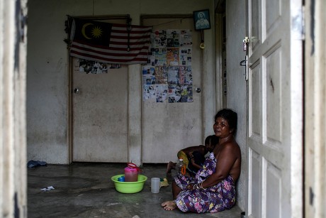 Woman Temiar Tribe Takes Rest Inside Editorial Stock Photo - Stock ...