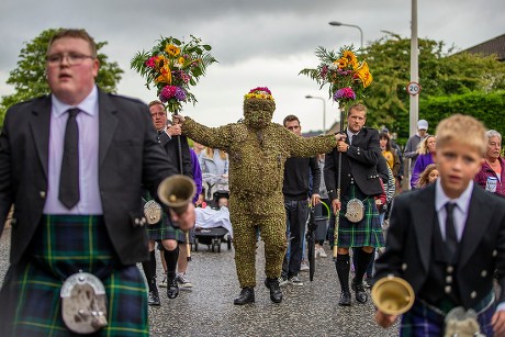 Burryman Meets Residents He Parades Through Editorial Stock Photo ...