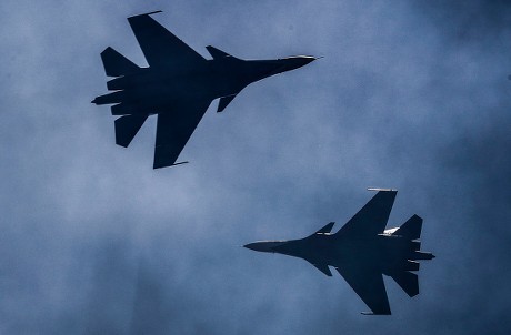 250 Russian jet fighters Stock Pictures, Editorial Images and Stock ...