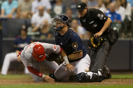 MLB Reds vs Brewers, Milwaukee, USA - 21 Aug 2018 Stock Pictures ...