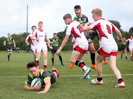 Ulster Schools Vs Irish Qualified Rugby Redakčních stock fotografií ...