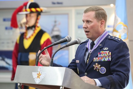 Lieutenant General Thomas W Bergeson Outgoing Editorial Stock Photo ...