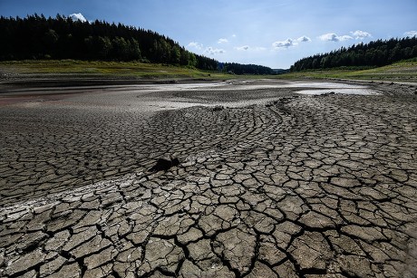 General View Nearly Driedout Water Reservoir Editorial Stock Photo ...