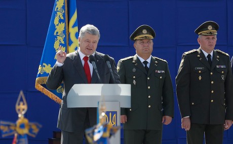 Ukrainian President Petro Poroshenko L Speaks Editorial Stock Photo ...