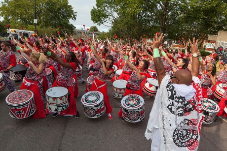 Brazilian Batalan Drummers Notting Hill Carnival Editorial Stock Photo ...