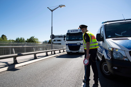 Bavarian Border Police Check Cars Control Editorial Stock Photo - Stock ...