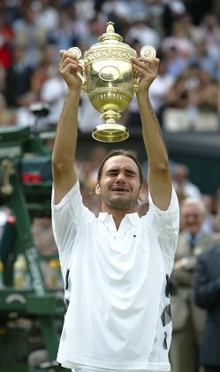 Roger Federer Wimbledon Tennis Championships 2003 Editorial Stock Photo ...