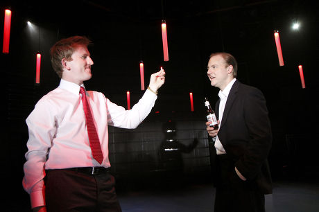 __COUNT__ imágenes de 'Enron' play at the Minerva Theatre, Chichester ...
