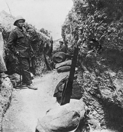 250 Trenches fire Stock Pictures, Editorial Images and Stock Photos ...