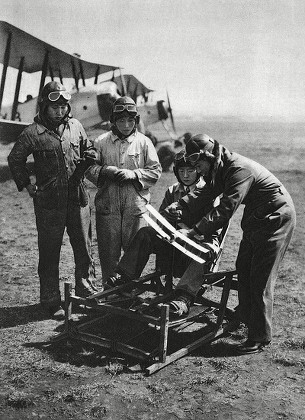 Three Japanese Women Being Trained Pilotos Editorial Stock Photo ...