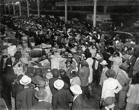 Jamaican Immigrants Arriving Britain 1950s Unattributed Editorial Stock ...