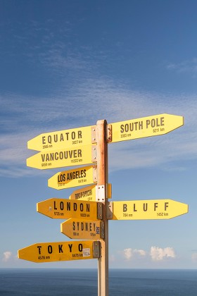 Yellow Signs Signposts Various Travel Destinations Editorial Stock ...