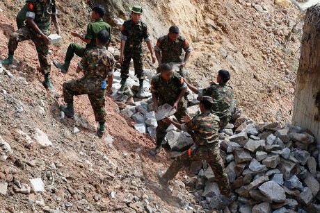 Myanmar Soldiers Work Restore Swar Damaged Editorial Stock Photo ...
