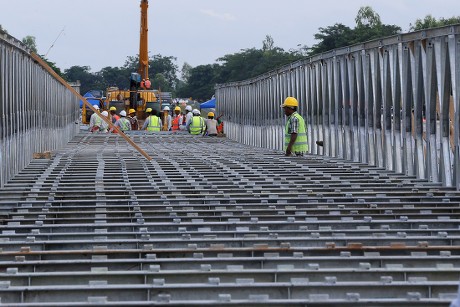Myanmar Workers Work Restore Swar Damaged Editorial Stock Photo - Stock ...