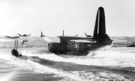 Raf Short Sunderland Flying Boat B9604rbj Editorial Stock Photo - Stock ...