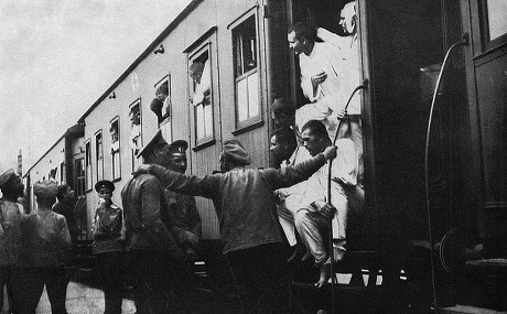 64 Bandaged soldier Stock Pictures, Editorial Images and Stock Photos ...