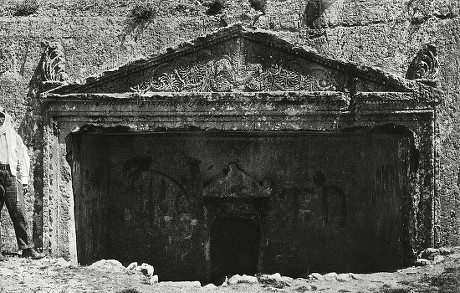 Tombs Judges Tombs Sanhedrin Sanhedria Jerusalem Editorial Stock Photo ...